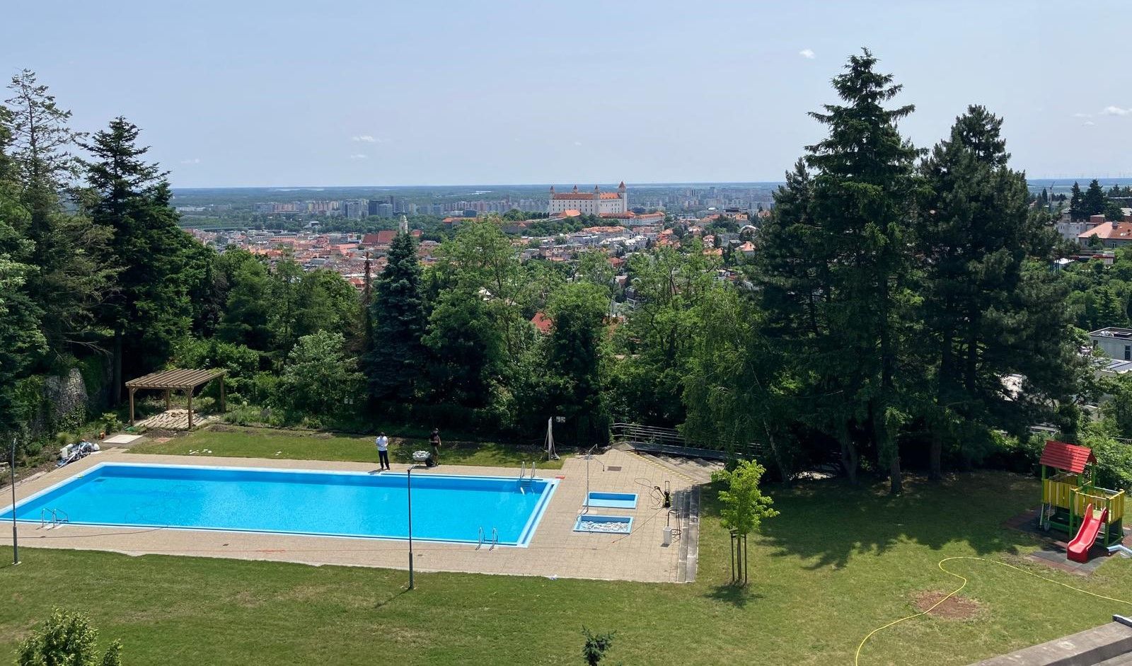 Leto na bratislavských kúpaliskách sa začína – Mesto Bratislava